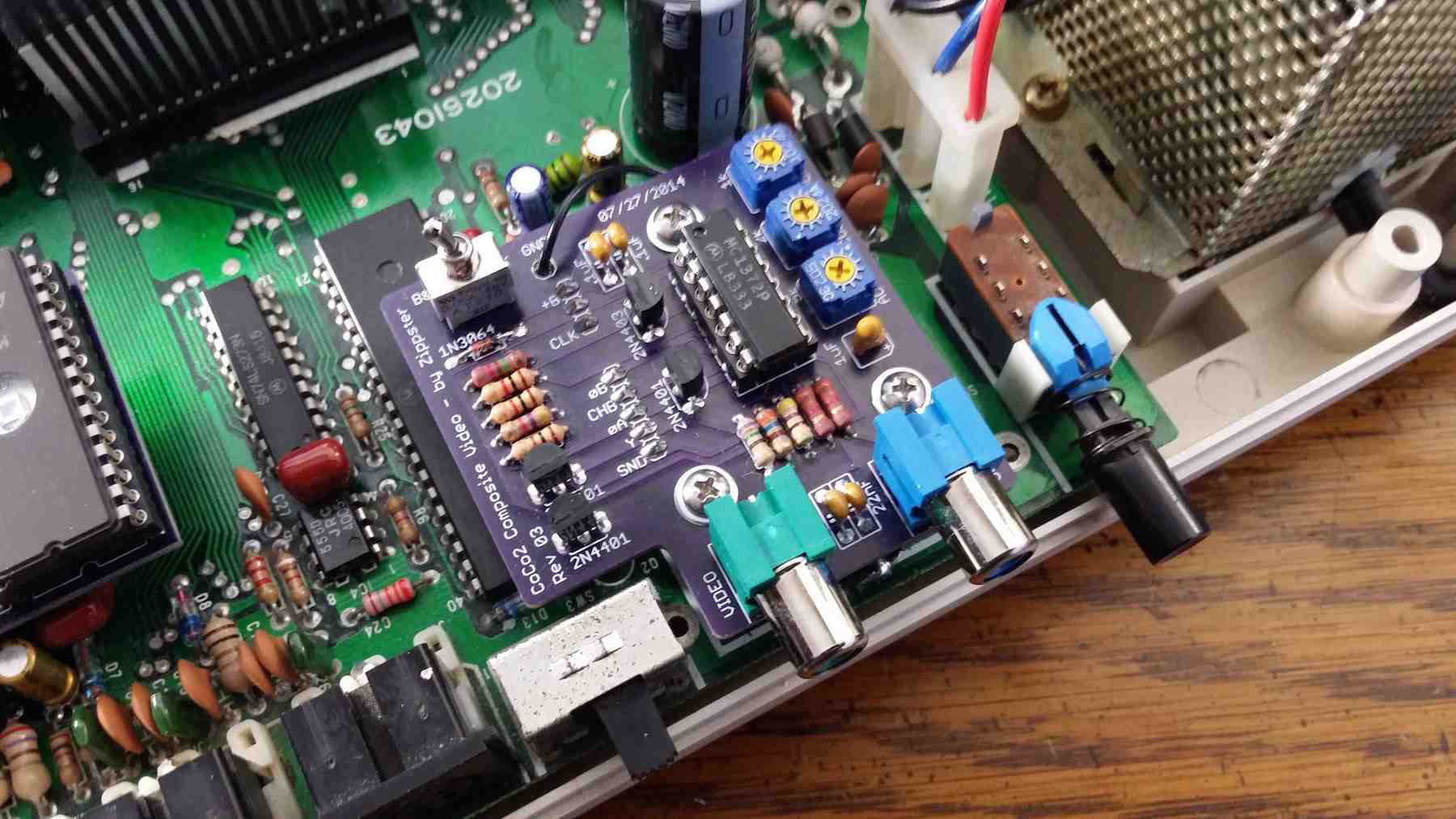 Color Computer 2 composite board – The Zippster Zone